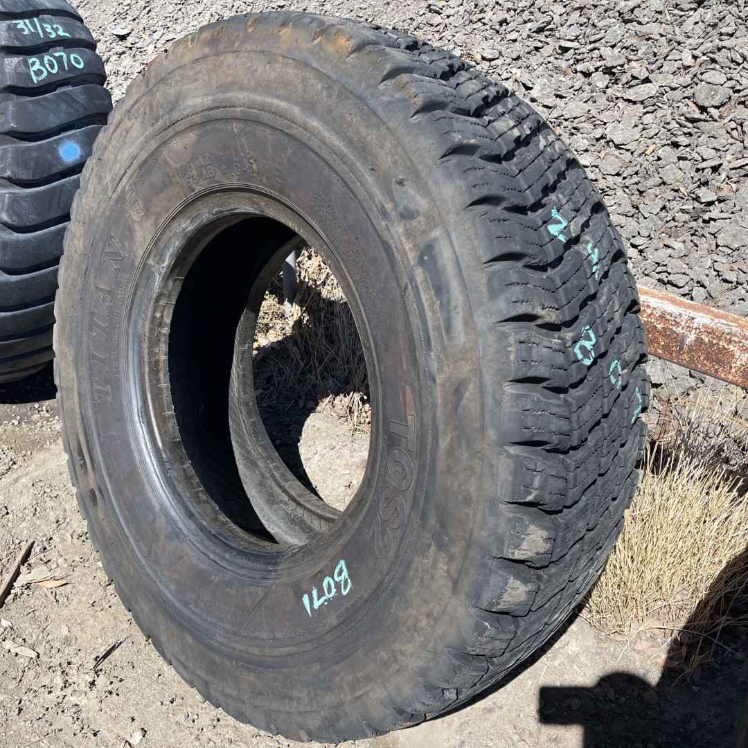 17.5R25 Titan OTR Tire G-2 L-2 E-2 Snow TGS2 1-Star CONDITION ...