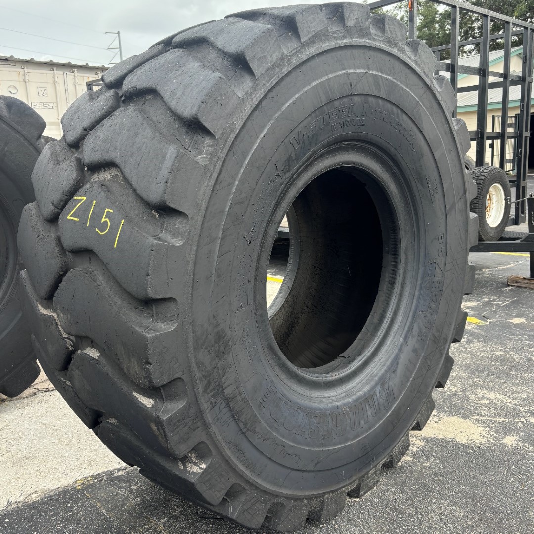 35/65R33 Bridgestone OTR Tire E-4 L-4 VSNT 2-Star CONDITION: UsedTREAD ...