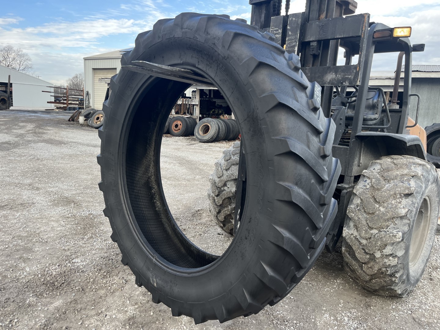 480/80R50 Michelin OTR Tire R-1W Agribib 1-Star CONDITION: UsedTREAD DEPTH: 34/32ndsDETAILS ...