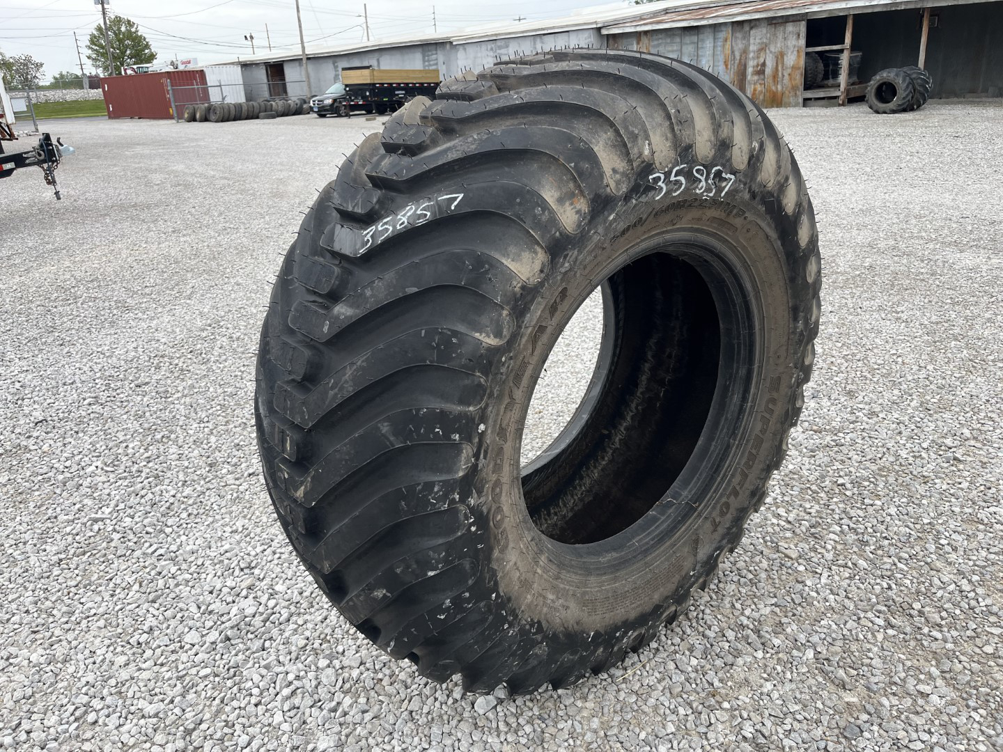 500/60R22.5 Goodyear OTR Tire I-3 Super Flot I3 163B CONDITION ...