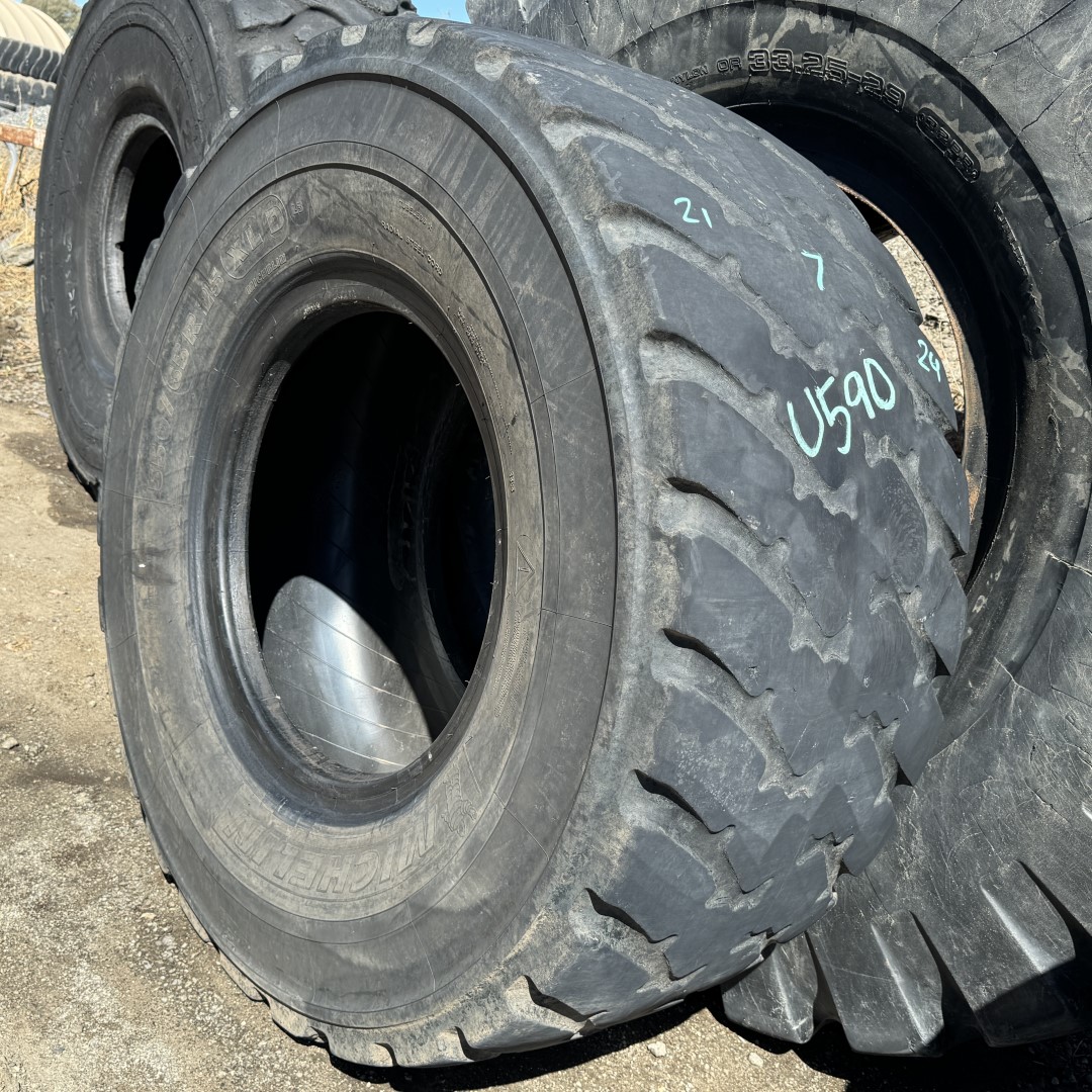 550/65R25 Michelin OTR Tire L-3 XLD 1-Star CONDITION: UsedTREAD DEPTH ...