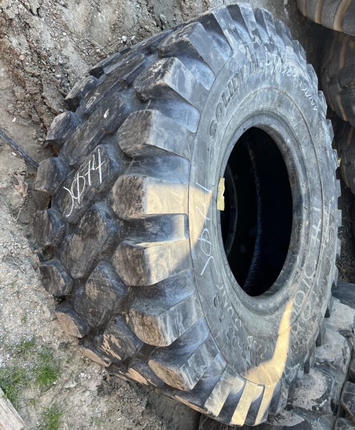20.5X25 Solideal OTR Tire E-3 L-3 G-3 Loadmaster 16-Ply CONDITION ...