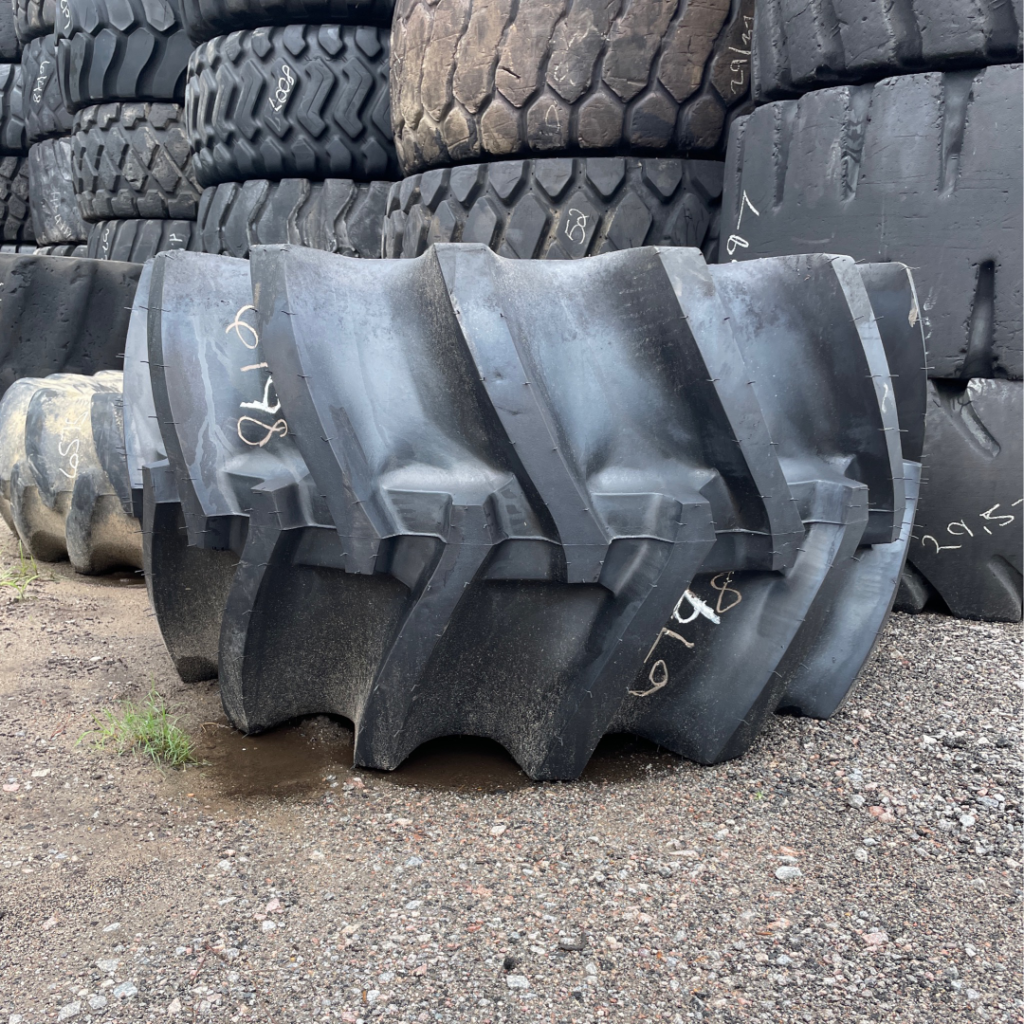 67X34.00X26 Goodyear OTR Tire HF-4 High Flotation Logger Lug III 14-Ply ...