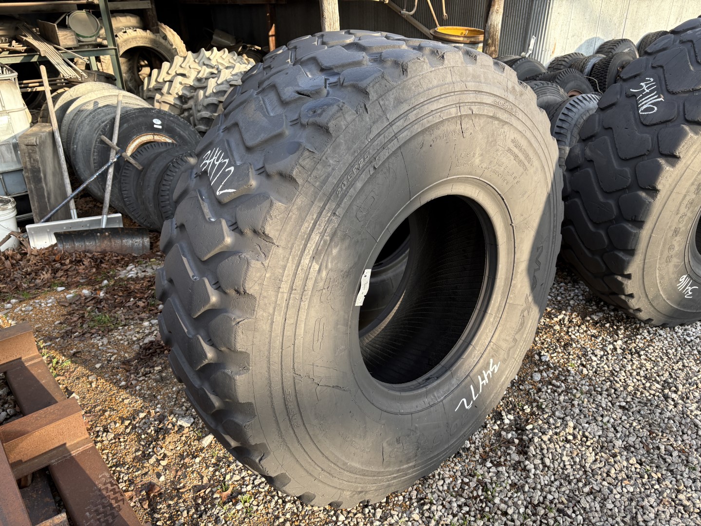 20.5R25 Maxam OTR Tire E-3 L-3 MS300 2-Star CONDITION: Used TREAD DEPTH ...