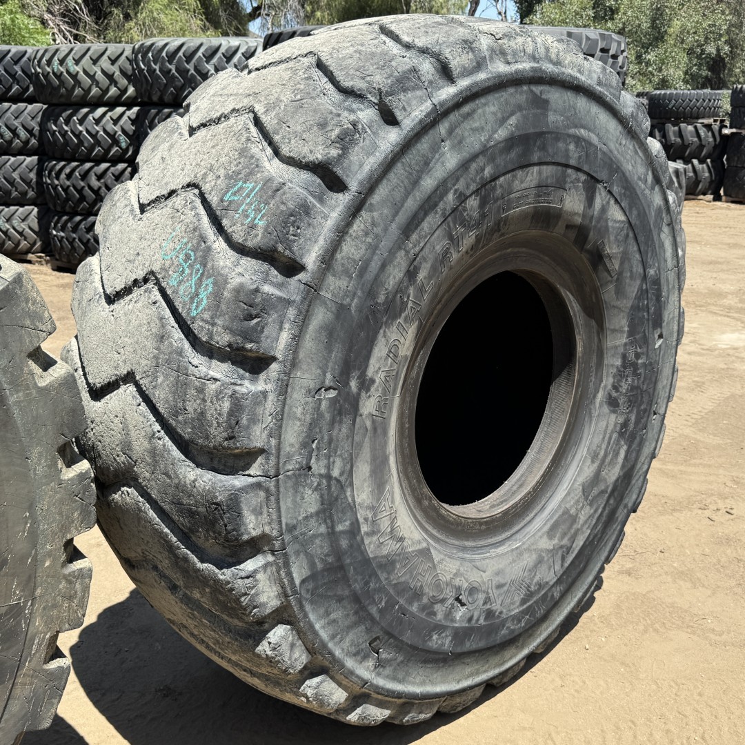 29.5R25 Yokohama OTR Tire E-4 L-4 RT41 2-Star CONDITION: UsedTREAD ...